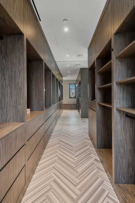 Tips on How to Design a Luxury Custom Closet
